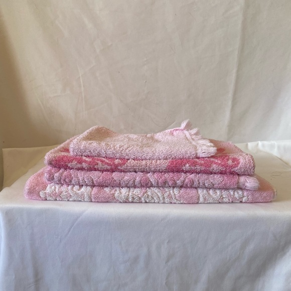 Canon | Bath | 4 Vintage Pink Hand Towels | Poshmark